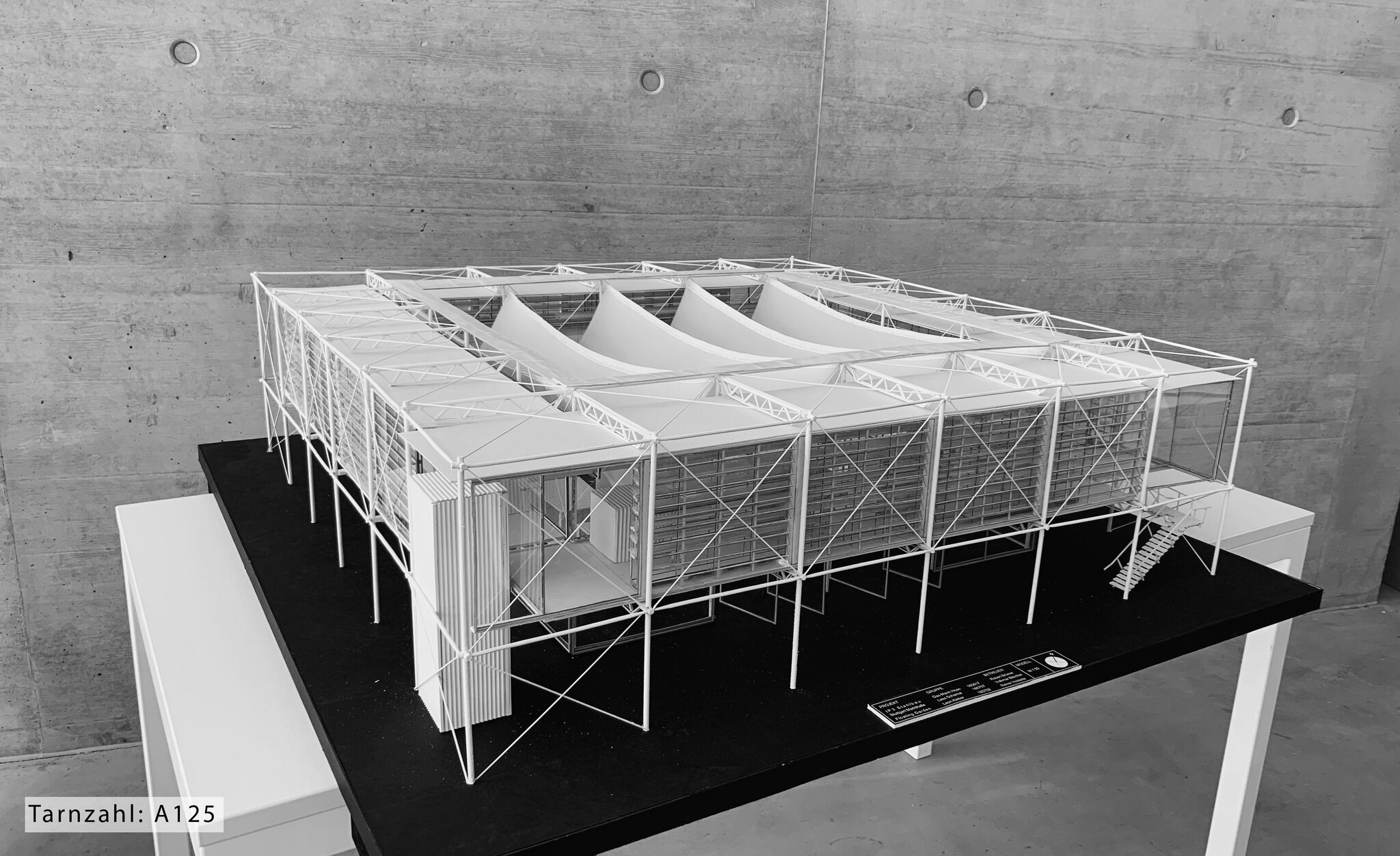 Stuttgart Markthalle - Floating Garden